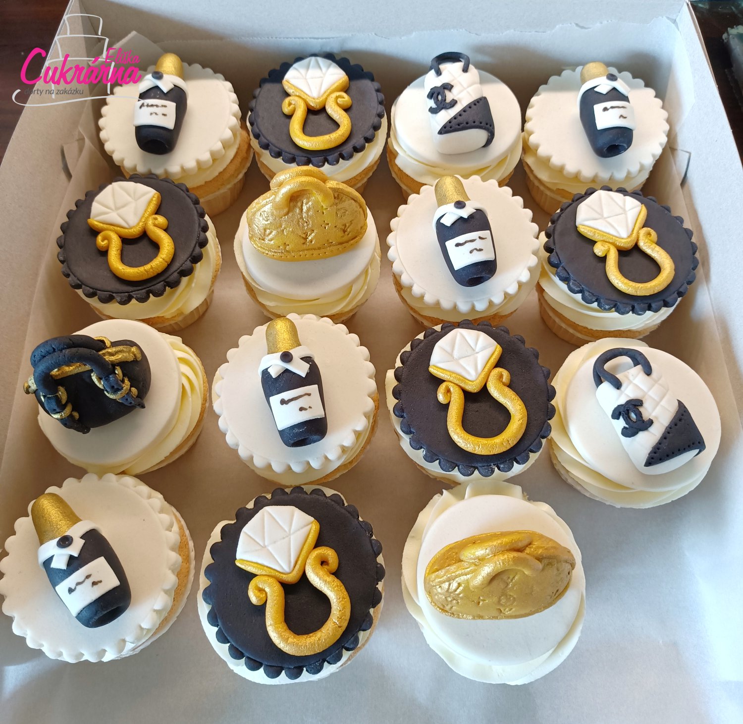 SVATEBNÍ DORTY | Cukrarnaeliska.cz